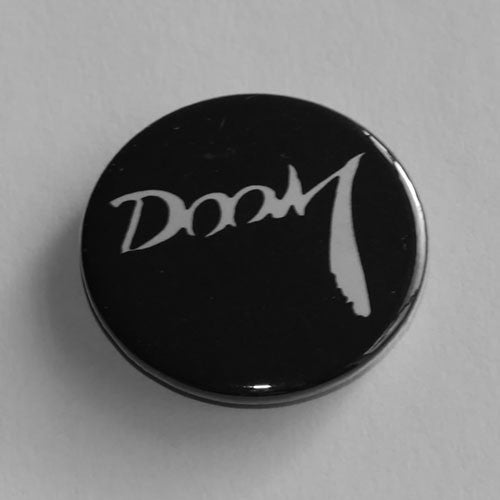 Doom (JP) - White Logo (Badge) | Todestrieb